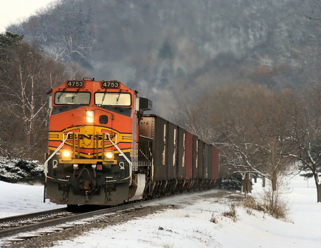 BNSF 4753